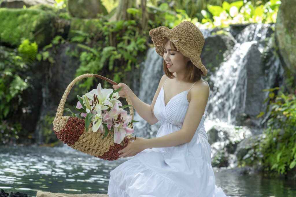 Korean Wife: Insights How to Date and Marry - Korean Brides